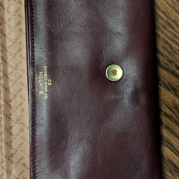 Buxton | Bags | Vintage Buxton Burgundy Leather Wallet With Included ...